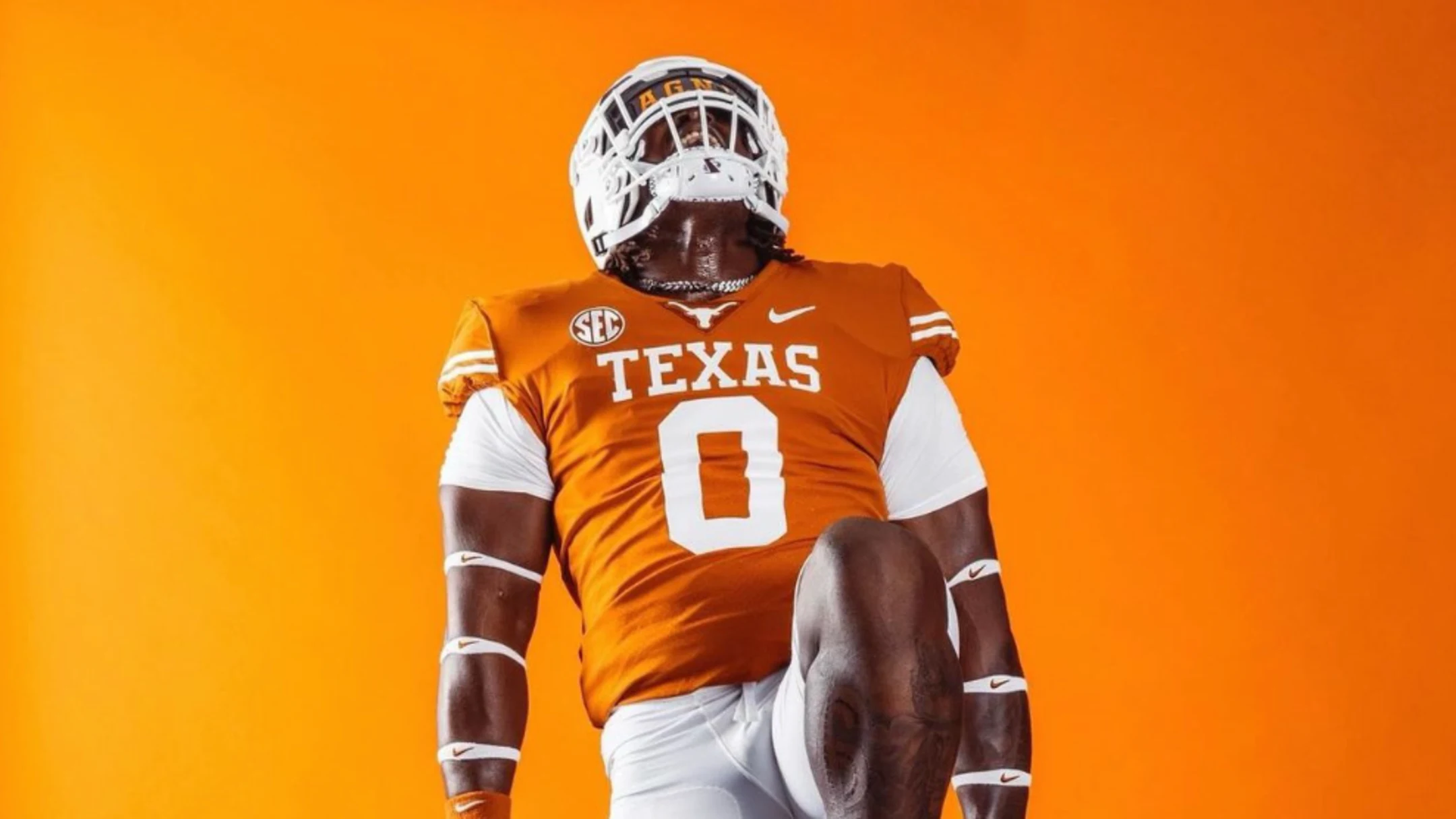 2025 5-star DL Justus Terry picks Texas - HornSports